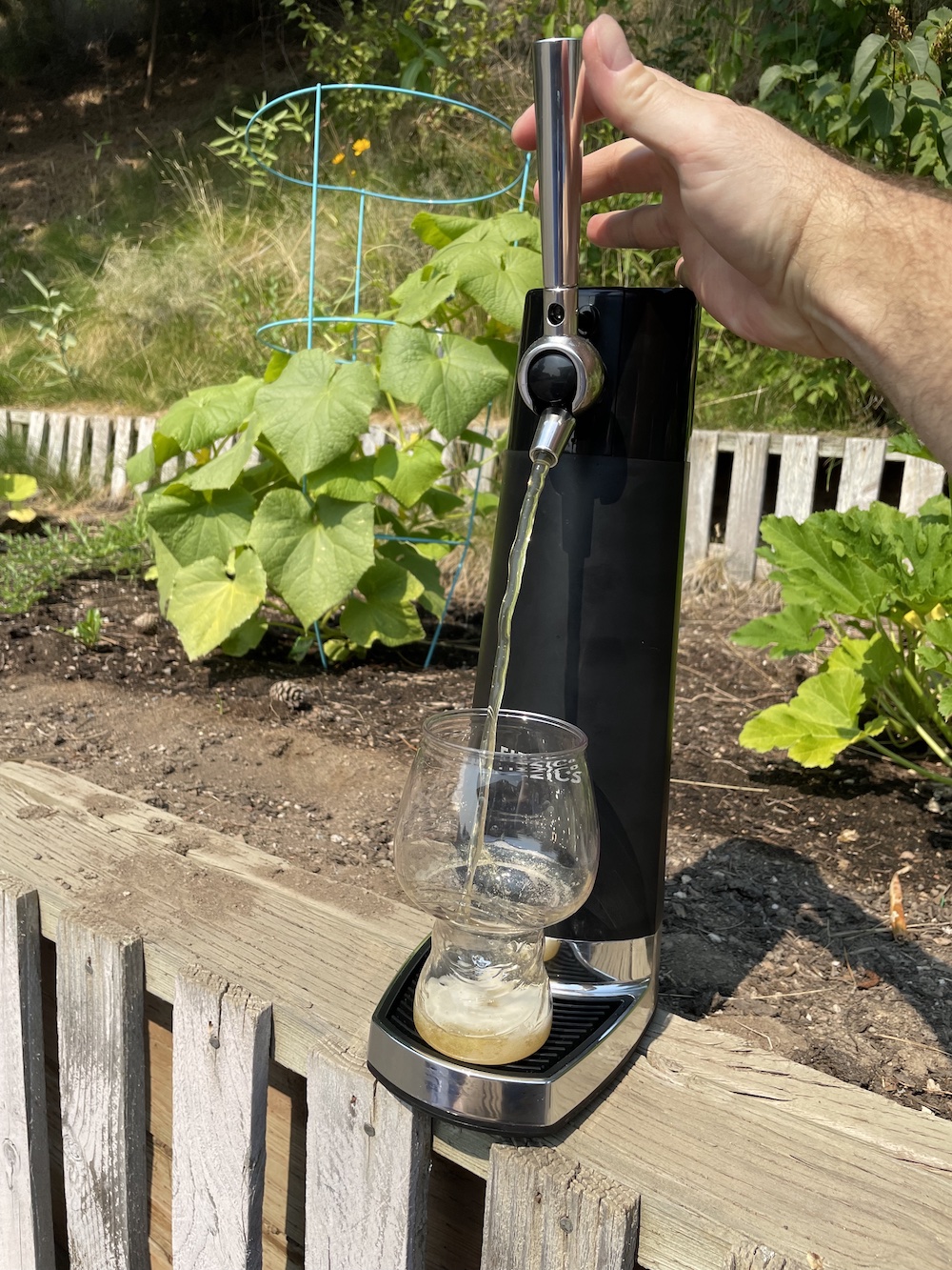 Fizzics DraftPour Review - Mr. Small Batch Brewer